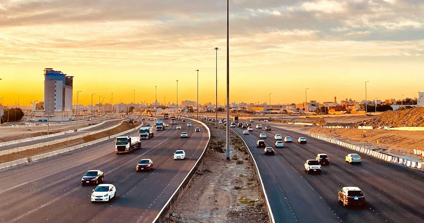 Saudi Transportation Mobility Trends Toward a Modern Future