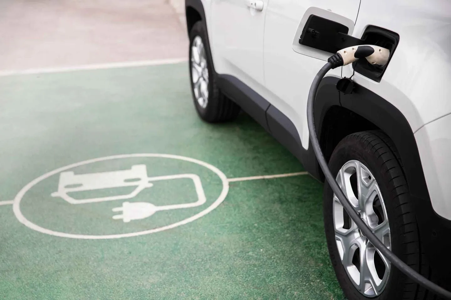 Rise of Electric Mobility | Saudi Mobility Consulting
